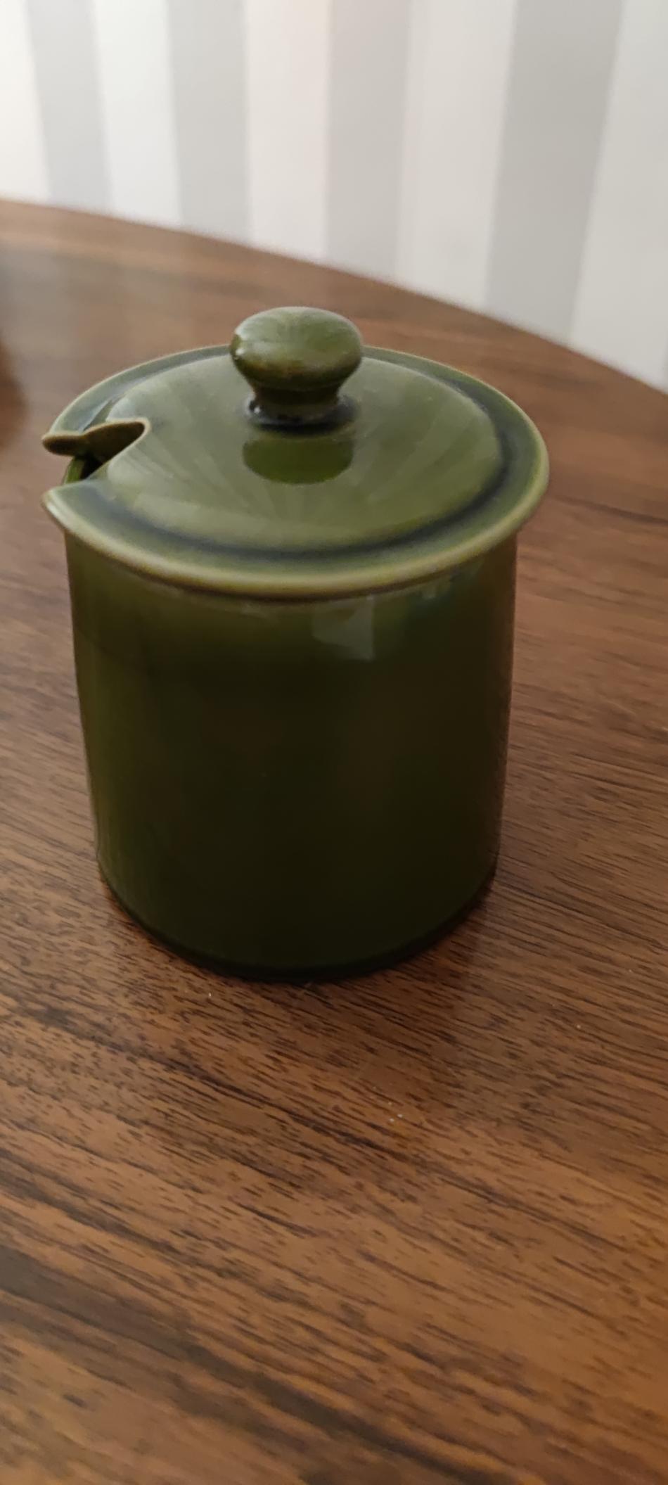 Krus med lock, Old Höganäs, årtal och formgivare? - precis en sån (PES ...